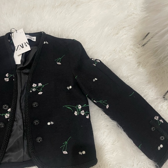 Zara | Jackets & Coats | Zara Oversized Textured Floral Embroidery ...